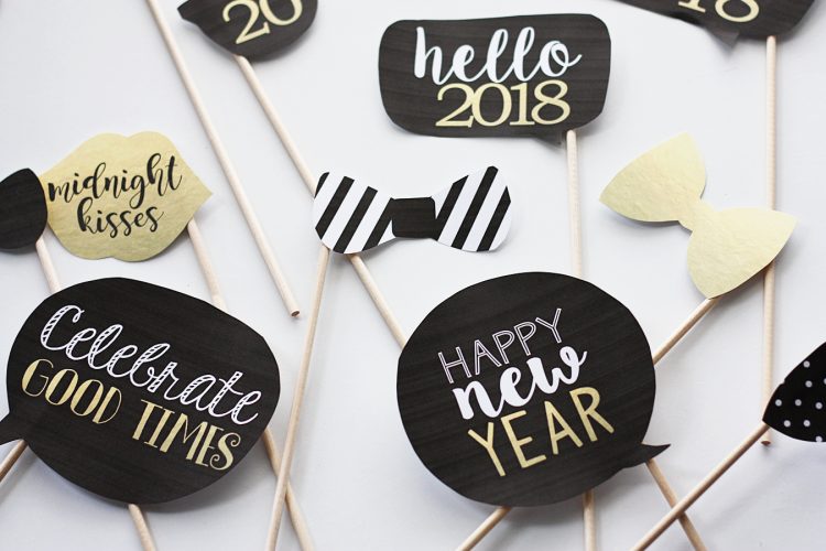 New Years Eve Photobooth Props - Eighteen25